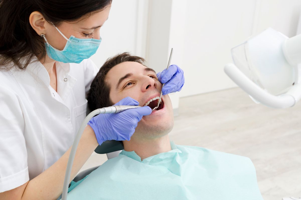 Tratamientos y servicios - Clínica Dental Mayor 4